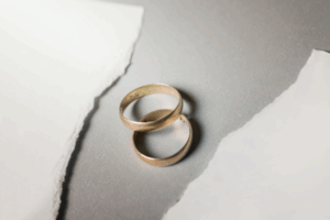 How to Choose Between Legal Separation and Divorce – Family Lawyer Resource